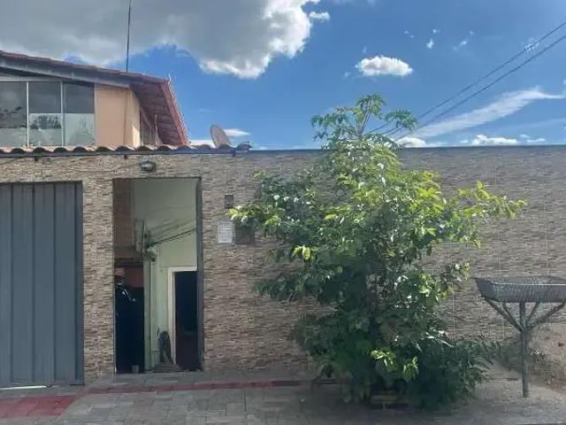 Casa / Sobrado para Venda em Betim/MG Alto das Flores 3 Quartos