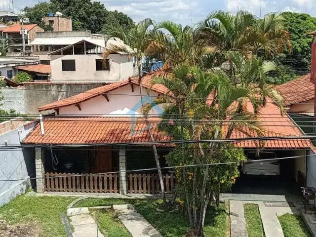 Casa / Sobrado para Venda em Betim/MG Alvorada 3 Quartos