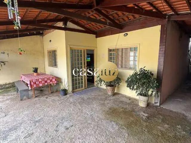 Casa / Sobrado para Venda em Betim/MG Bandeirinhas 6 Quartos