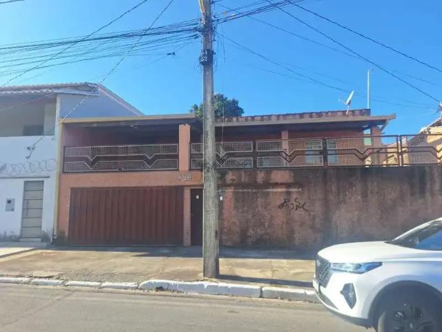 Casa / Sobrado para Venda em Betim/MG Bom Retiro 3 Quartos