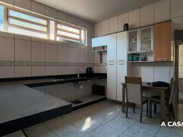 Casa / Sobrado para Venda em Betim/MG Bom Retiro 5 Quartos