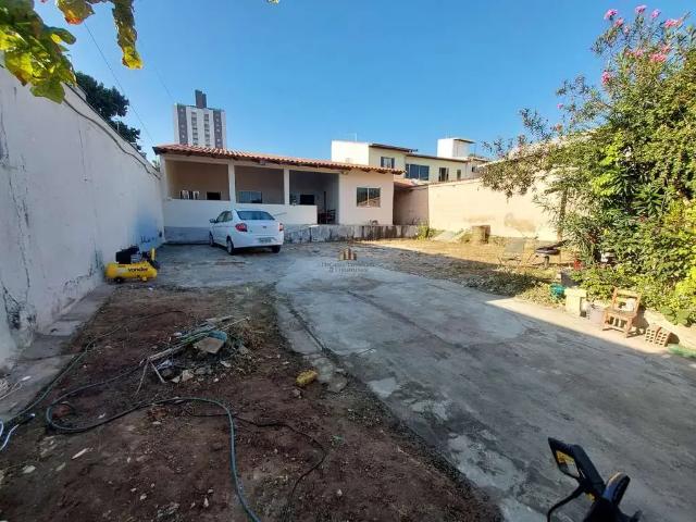 Casa / Sobrado para Venda em Betim/MG Brasiléia 4 Quartos