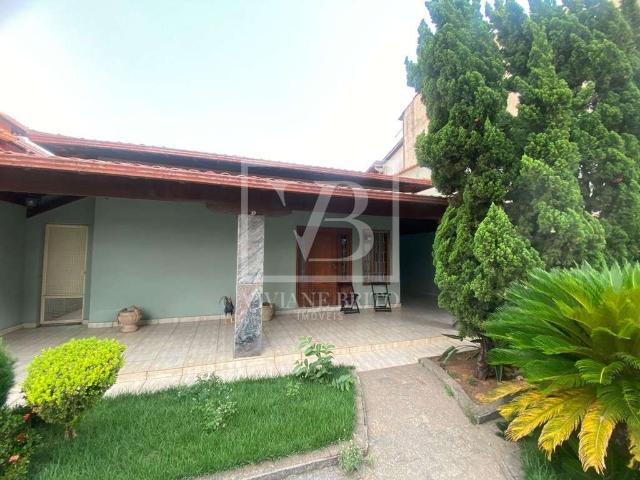 Casa / Sobrado para Venda em Betim/MG Brasiléia 5 Quartos