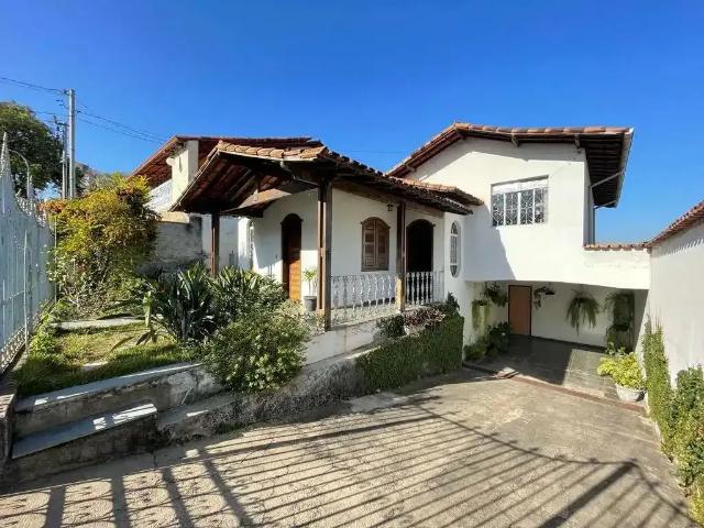 Casa / Sobrado para Venda em Betim/MG Brasiléia 3 Quartos