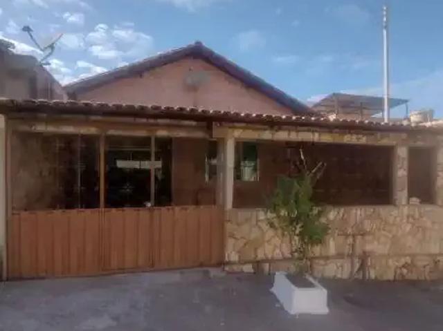 Casa / Sobrado para Venda em Betim/MG Capelinha 3 Quartos
