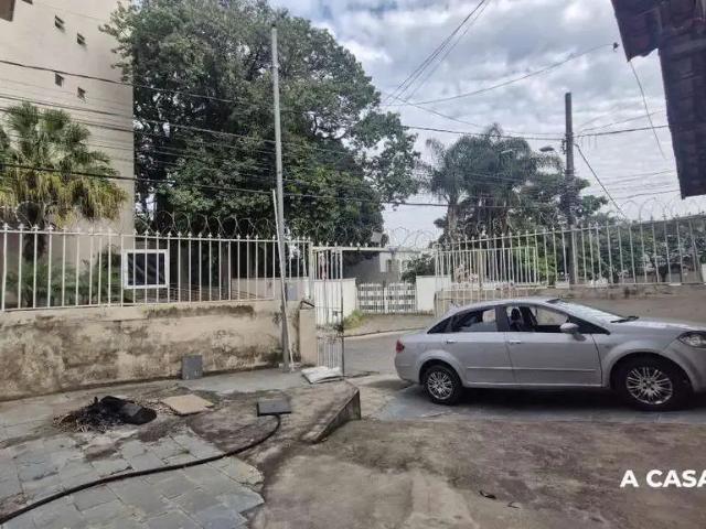 Casa / Sobrado para Venda em Betim/MG Centro 3 Quartos