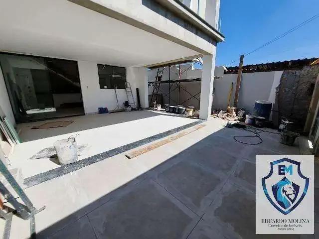 Casa / Sobrado para Venda em Betim/MG Centro 3 Quartos