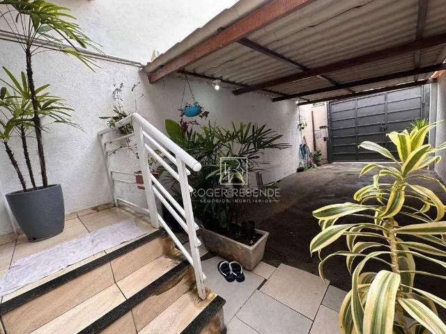 Casa / Sobrado para Venda em Betim/MG Centro 3 Quartos