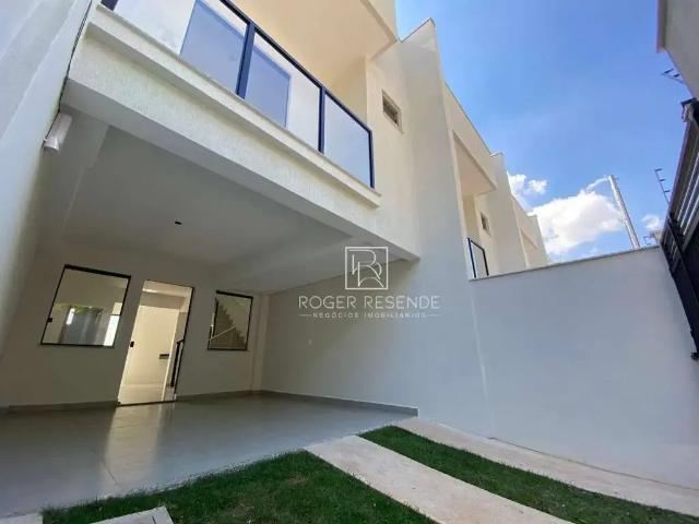 Casa / Sobrado para Venda em Betim/MG Centro 3 Quartos
