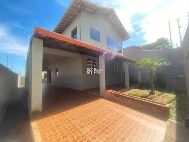 Casa / Sobrado para Venda em Betim/MG Cidade Verde 4 Quartos