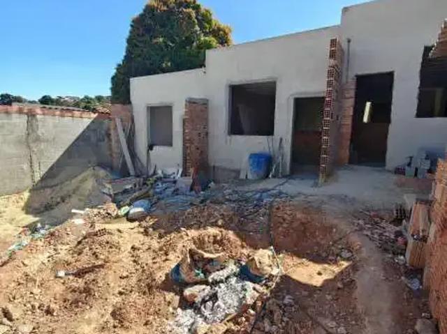 Casa / Sobrado para Venda em Betim/MG Duque de Caxias 3 Quartos
