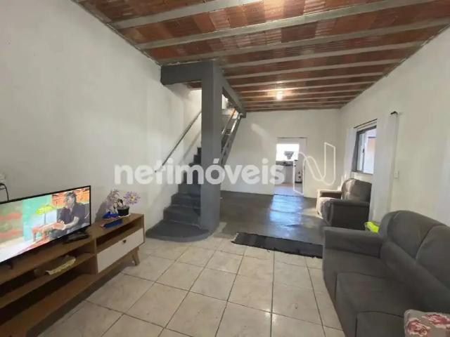 Casa / Sobrado para Venda em Betim/MG Duque de Caxias 3 Quartos