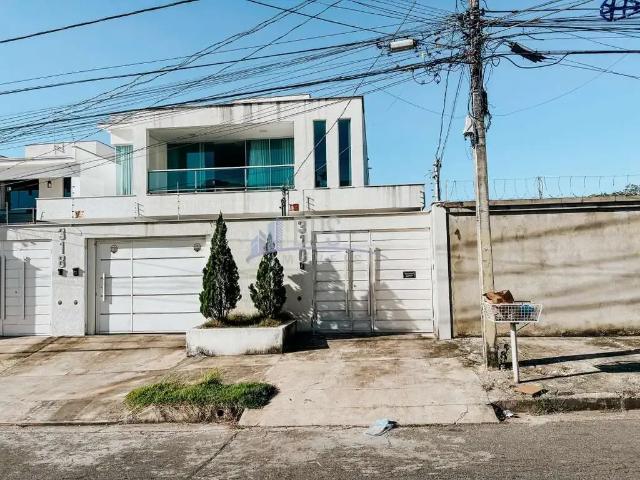 Casa / Sobrado para Venda em Betim/MG Espírito Santo 3 Quartos