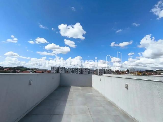 Casa / Sobrado para Venda em Betim/MG Espírito Santo 3 Quartos