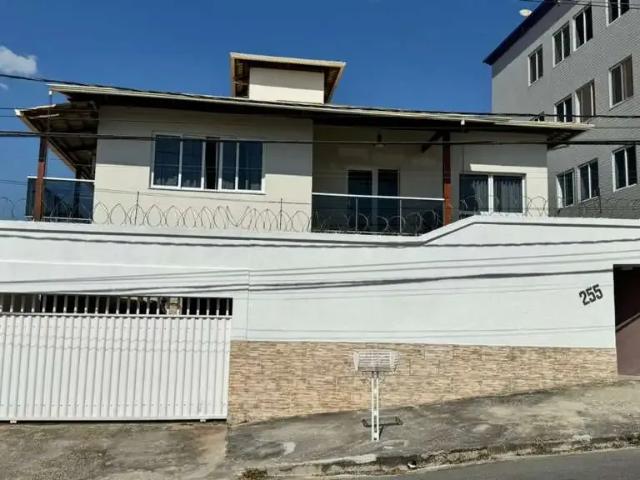 Casa / Sobrado para Venda em Betim/MG Espírito Santo 4 Quartos