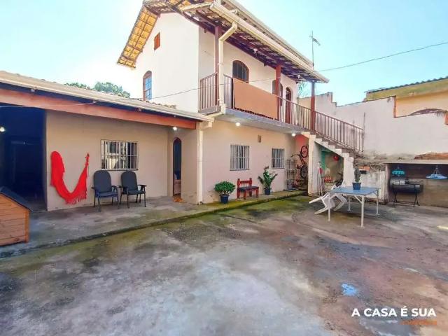 Casa / Sobrado para Venda em Betim/MG Espírito Santo 5 Quartos