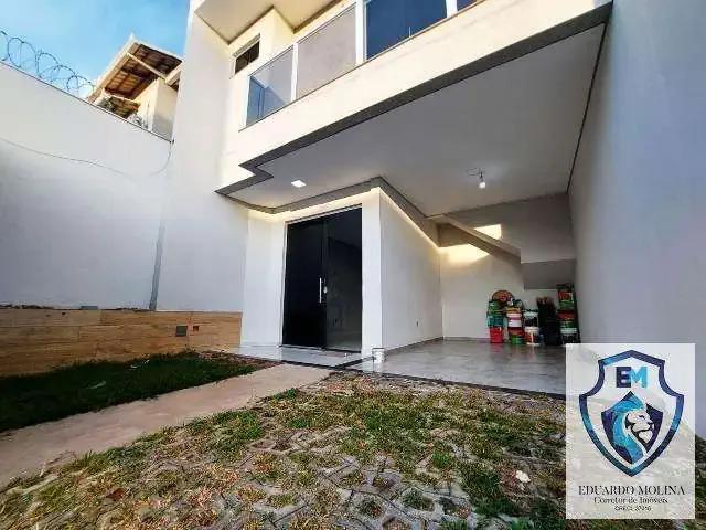 Casa / Sobrado para Venda em Betim/MG Guarujá Mansões 3 Quartos