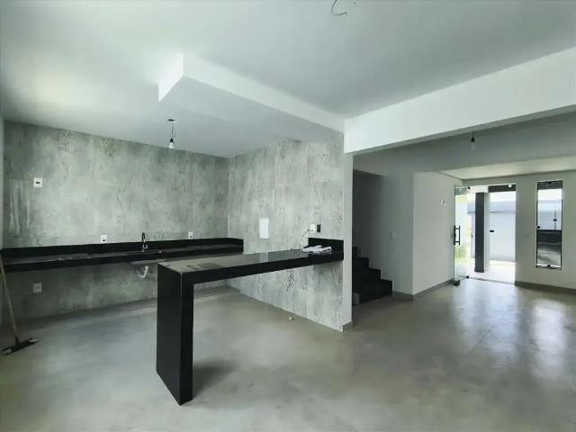 Casa / Sobrado para Venda em Betim/MG Guarujá Mansões 3 Quartos