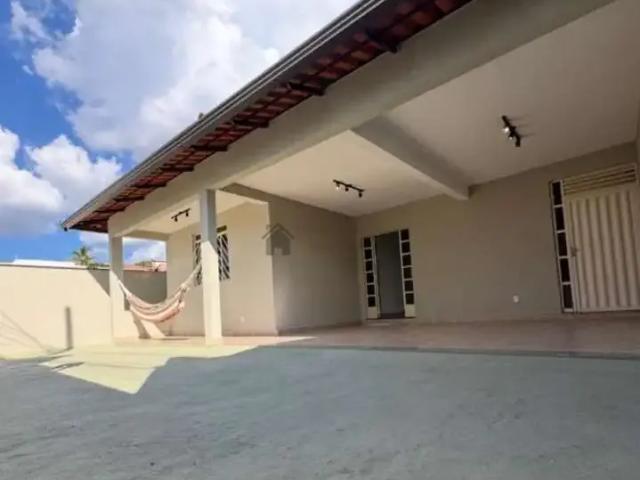 Casa / Sobrado para Venda em Betim/MG Itacolomi 4 Quartos