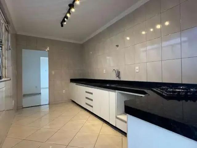 Casa / Sobrado para Venda em Betim/MG Itacolomi 6 Quartos