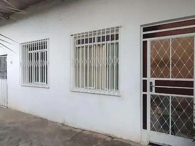 Casa / Sobrado para Venda em Betim/MG Icaivera 2 Quartos