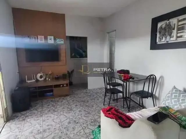 Casa / Sobrado para Venda em Betim/MG Imbiruçu 5 Quartos