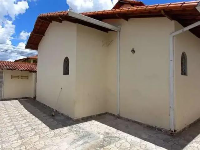 Casa / Sobrado para Venda em Betim/MG Ingá 3 Quartos