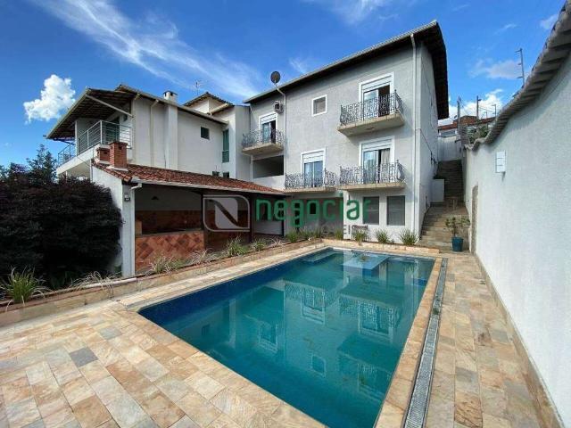 Casa / Sobrado para Venda em Betim/MG Ingá Alto 4 Quartos