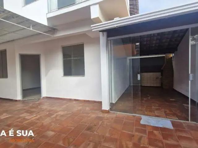Casa / Sobrado para Venda em Betim/MG Jardim Brasília 3 Quartos