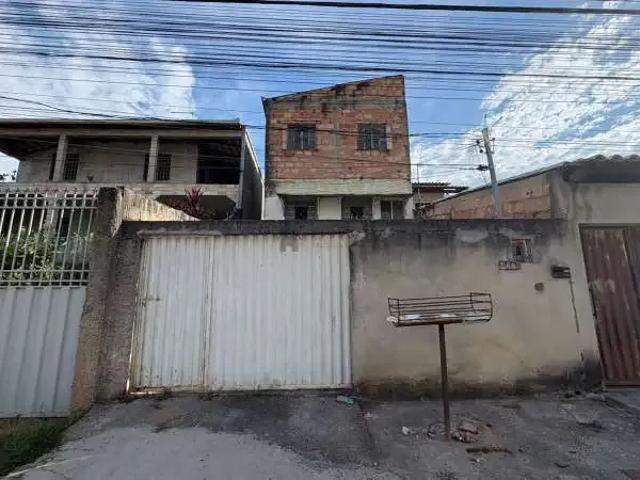 Casa / Sobrado para Venda em Betim/MG Jardim das Alterosas 2ª Seção 6 Quartos