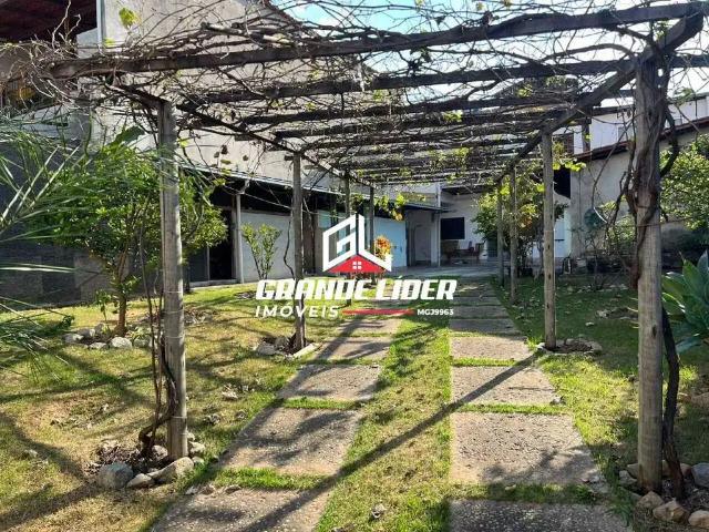 Casa / Sobrado para Venda em Betim/MG Jardim das Alterosas 2ª Seção 3 Quartos