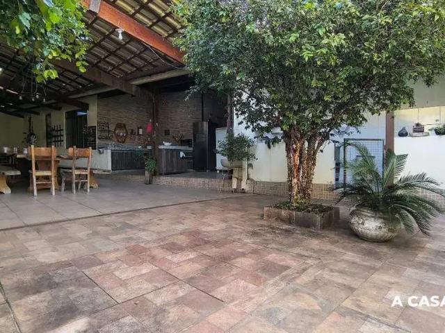 Casa / Sobrado para Venda em Betim/MG Jardim Petrópolis 3 Quartos