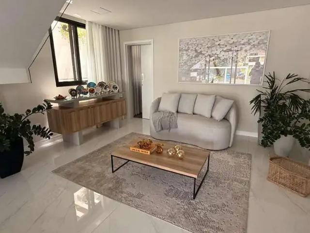 Casa / Sobrado para Venda em Betim/MG Ponte Alta 3 Quartos