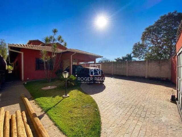Casa / Sobrado para Venda em Betim/MG Quintas do Godoy 4 Quartos