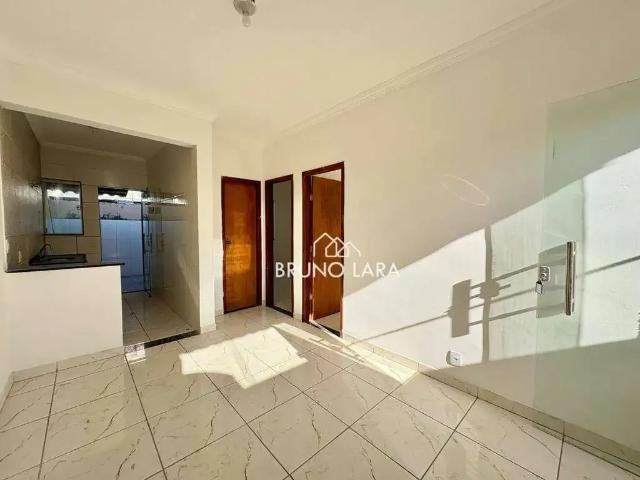 Casa / Sobrado para Venda em Betim/MG Residencial Lagoa 2 Quartos