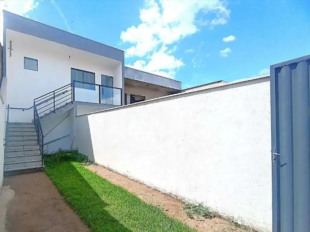 Casa / Sobrado para Venda em Betim/MG Residencial Lagoa 3 Quartos