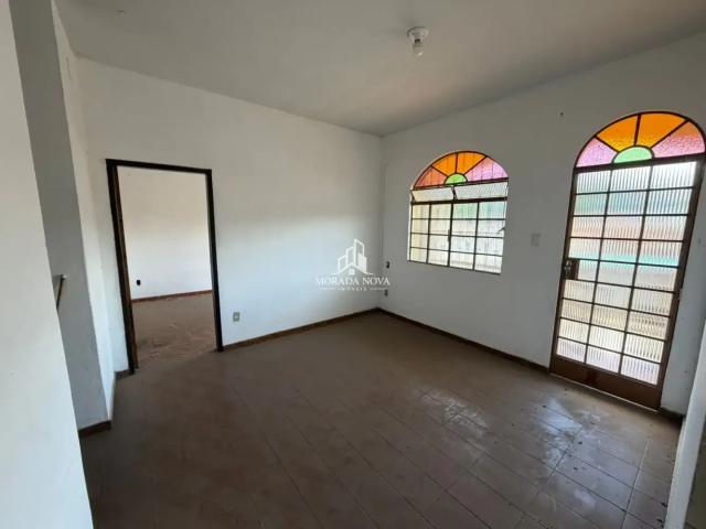 Casa / Sobrado para Venda em Betim/MG Salomé 3 Quartos