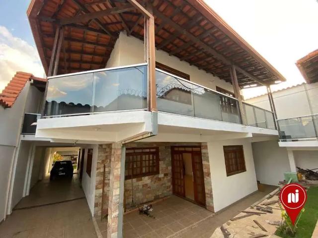 Casa / Sobrado para Venda em Betim/MG Senhora Das Graças 5 Quartos