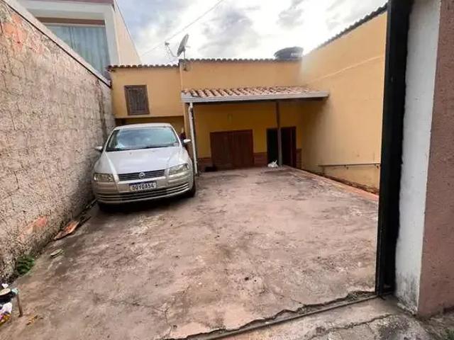 Casa / Sobrado para Venda em Betim/MG Senhora Das Graças 3 Quartos