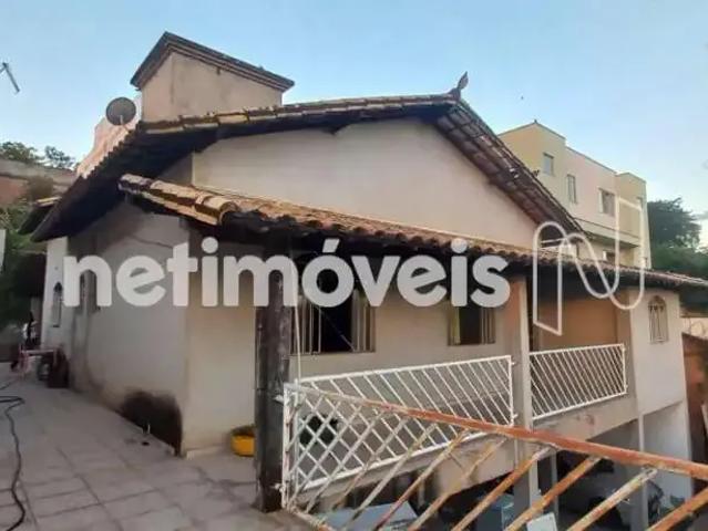 Casa / Sobrado para Venda em Betim/MG Senhora Das Graças 3 Quartos
