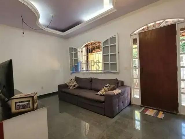 Casa / Sobrado para Venda em Betim/MG Vila Cristina 4 Quartos