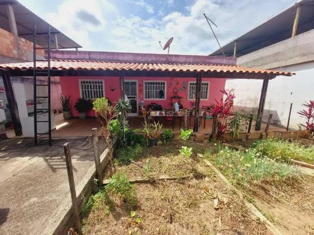 Casa / Sobrado para Venda em Betim/MG Vila Universal 3 Quartos