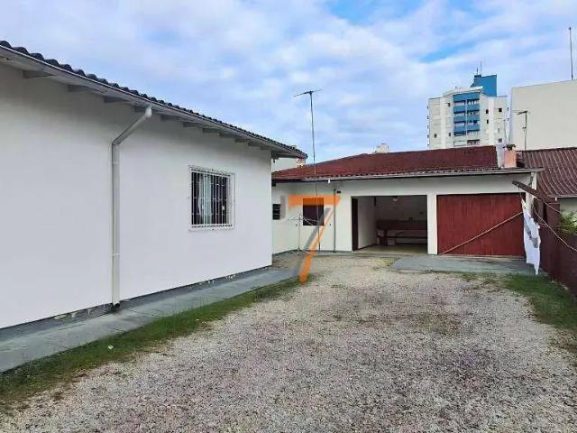 Casa / Sobrado para Venda em Biguaçu/SC Centro 1 Quartos