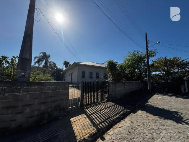 Casa / Sobrado para Venda em Biguaçu/SC Área Rural de Biguaçu 3 Quartos