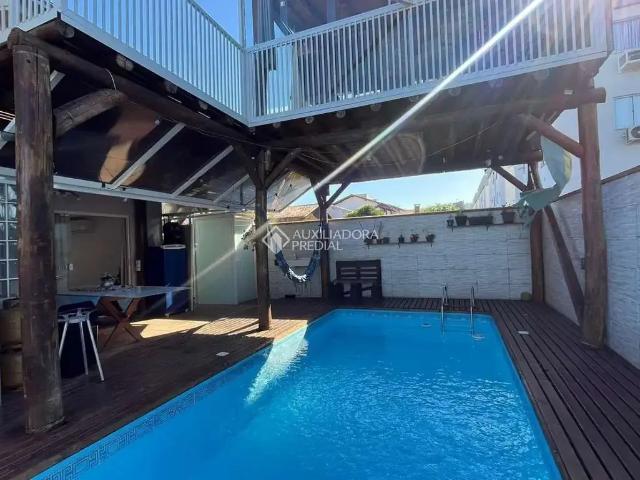 Casa / Sobrado para Venda em Biguaçu/SC Bom Viver 3 Quartos