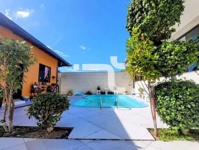 Casa / Sobrado para Venda em Biguaçu/SC Bom Viver 3 Quartos