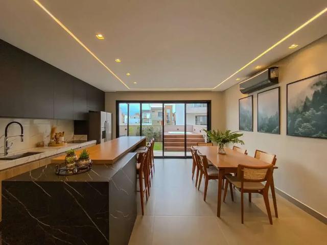 Casa / Sobrado para Venda em Biguaçu/SC Deltaville 3 Quartos