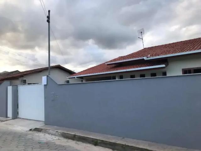 Casa / Sobrado para Venda em Biguaçu/SC Praia João Rosa 4 Quartos