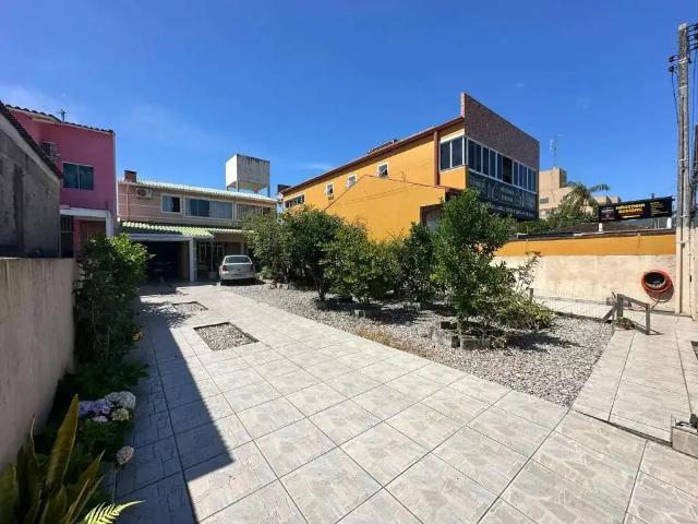 Casa / Sobrado para Venda em Biguaçu/SC Praia João Rosa 5 Quartos