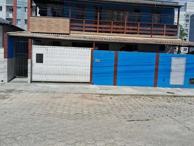 Casa / Sobrado para Venda em Biguaçu/SC Rio Caveiras 10 Quartos